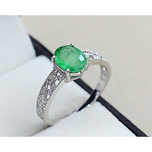 9X7 MM Natural Green Zambian Emerald Oval Cut May Birthstone 925 Sterling Silver Solitaire Unisex Proposal Ring Love and Friendship Gift For Girlfriend (Rhodium Plated Silver, 7)
