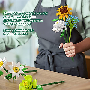 Flower Bouquet Building Kit 697PCS Toy Building Block Sets Artificial Flowers Botanical Collection New 2022 for Adults Kids Girls,Christmas Thanksgiving Day Gifts
