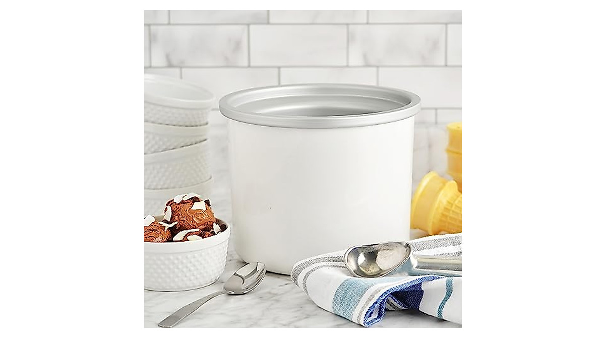 Disney Mickey Mouse 2 Quart Electric Ice Cream Maker – Fun & Easy ...