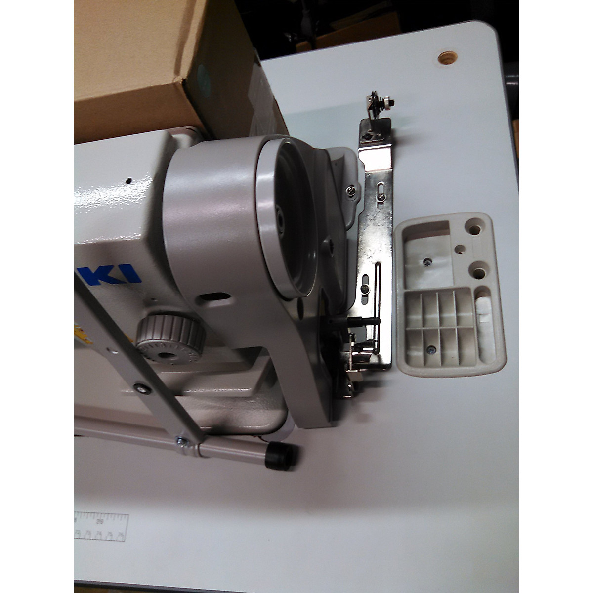 Juki DDL-8700-H Industrial Straight Stitch Sewing Machine, K.D table & Servo Motor DIY