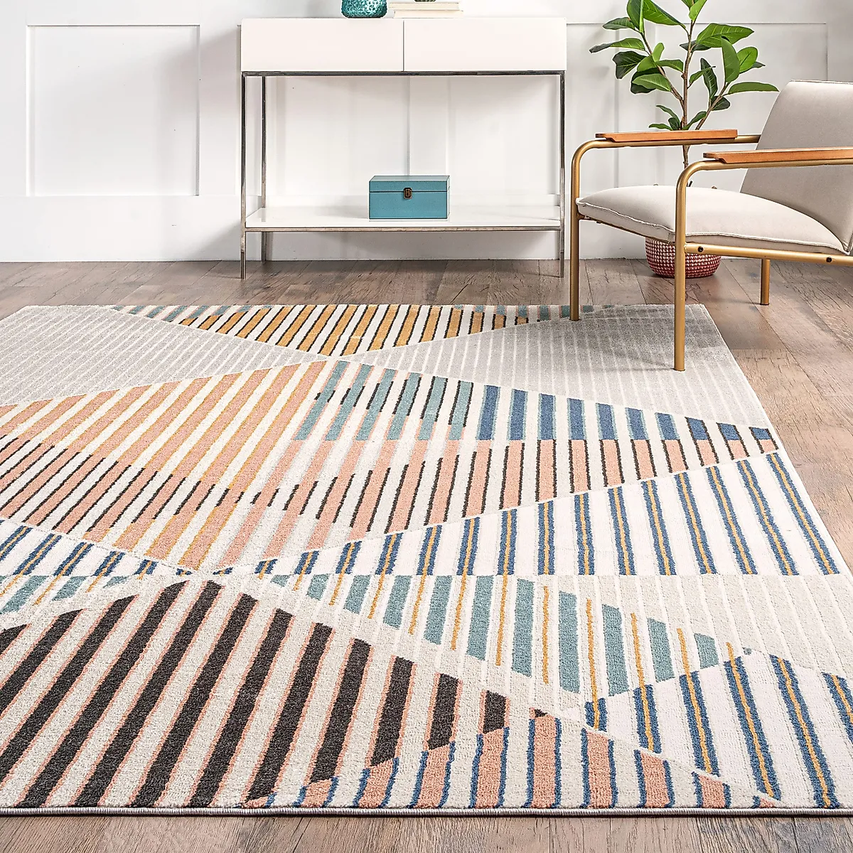 nuLOOM Skyler Contemporary Geometric Diamond Area Rug, 4x6, Beige