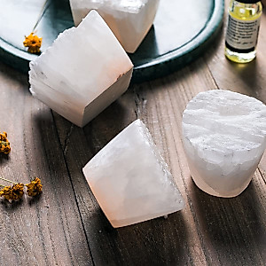 Nature Crystal Passive Diffuser Stone Essential Oil Diffuser Hand Carved Selenite Stone Diffuser Non Electric Oil Diffuser - Perfect for Meditation Reflection Bedroom Decoration (1, Cylindrical)