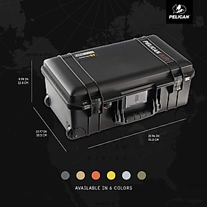 Pelican Air 1535 Case With TrekPak Dividers (Black)