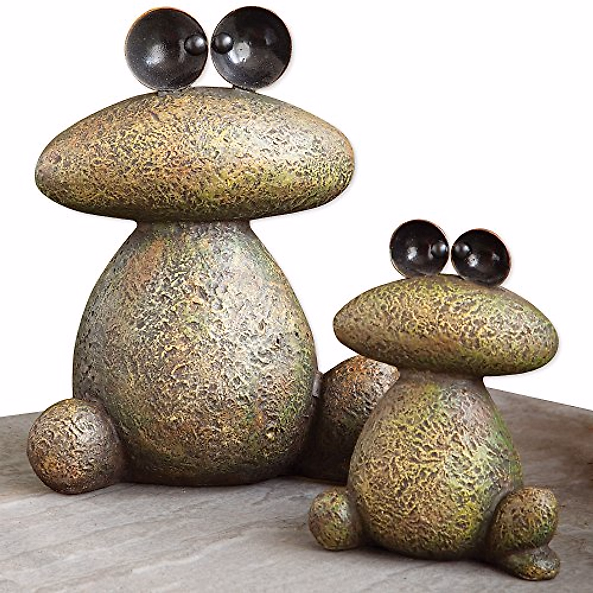 Bits and Pieces - Two Frogs Garden Sculptures for Your Garden, Lawn or Patio - Waterproof Garden Décor Set - Frog Statues – Minimalistic Design