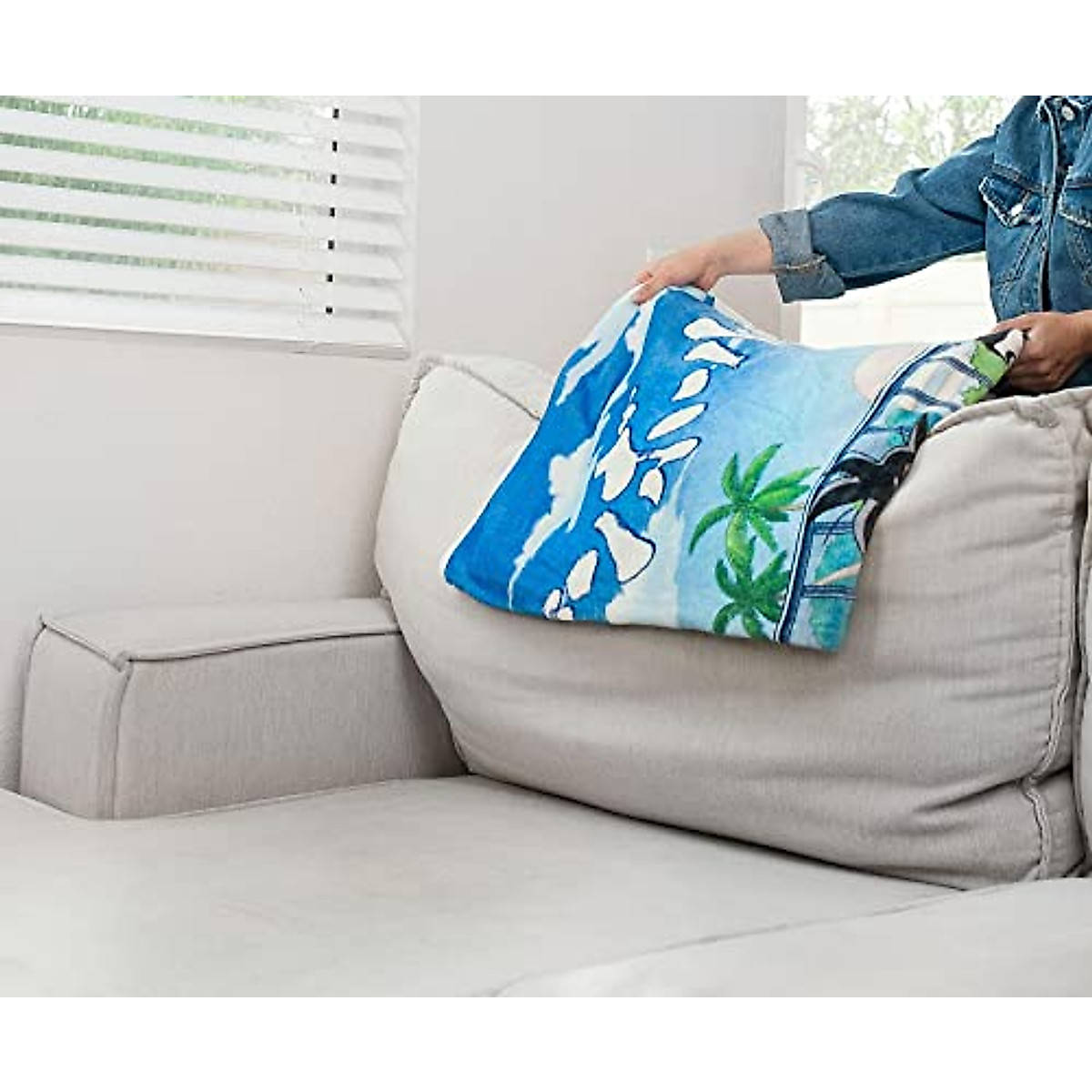 Dragon Ball Super Feast Plush Throw Blanket | Super Soft Fleece Blanket, Cozy Sherpa Cover For Sofa And Bed, Home Decor Room Essentials | Anime Manga Gifts And Collectibles | 45 x 60 Inches