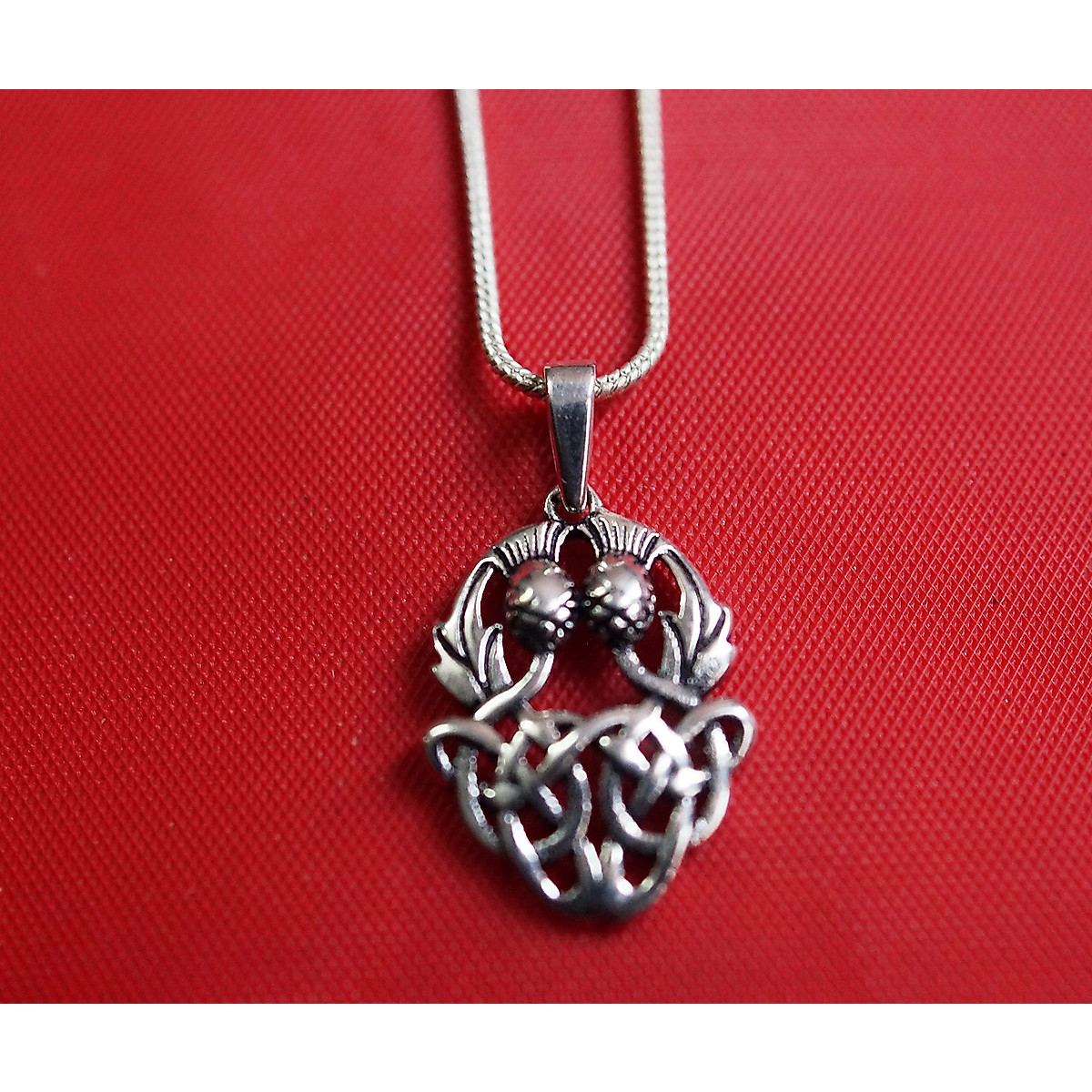 COMAT CRAFT Beautiful Scottish Thistly Cirsium Flower Scotland National Symbol Necklace 18"