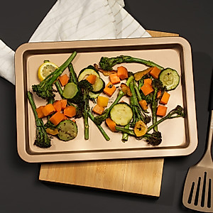 Russell Hobbs RH01690GEU7 Opulence Baking Tray Oven Sheet Non-Stick Surface, 37 cm, Easy Clean, Strong and Durable, Ideal for Roasted Vegetables and Potatoes & Sweet Baked Treats, Carbon Steel, Gold