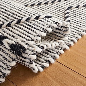 Safavieh Vermont Collection Accent Rug - 4' x 6', Ivory & Black, Handmade Moroccan Boho Braided Tassel Wool, Ideal for High Traffic Areas in Entryway, Living Room, Bedroom (VRM160Z)