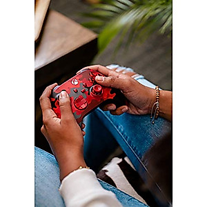 Xbox Wireless Controller Daystrike Camo - Wireless & Bluetooth Connectivity - New Hybrid D-Pad - New Share Button - Featuring Textured Grip - Easily Pair & Switch Between Devices