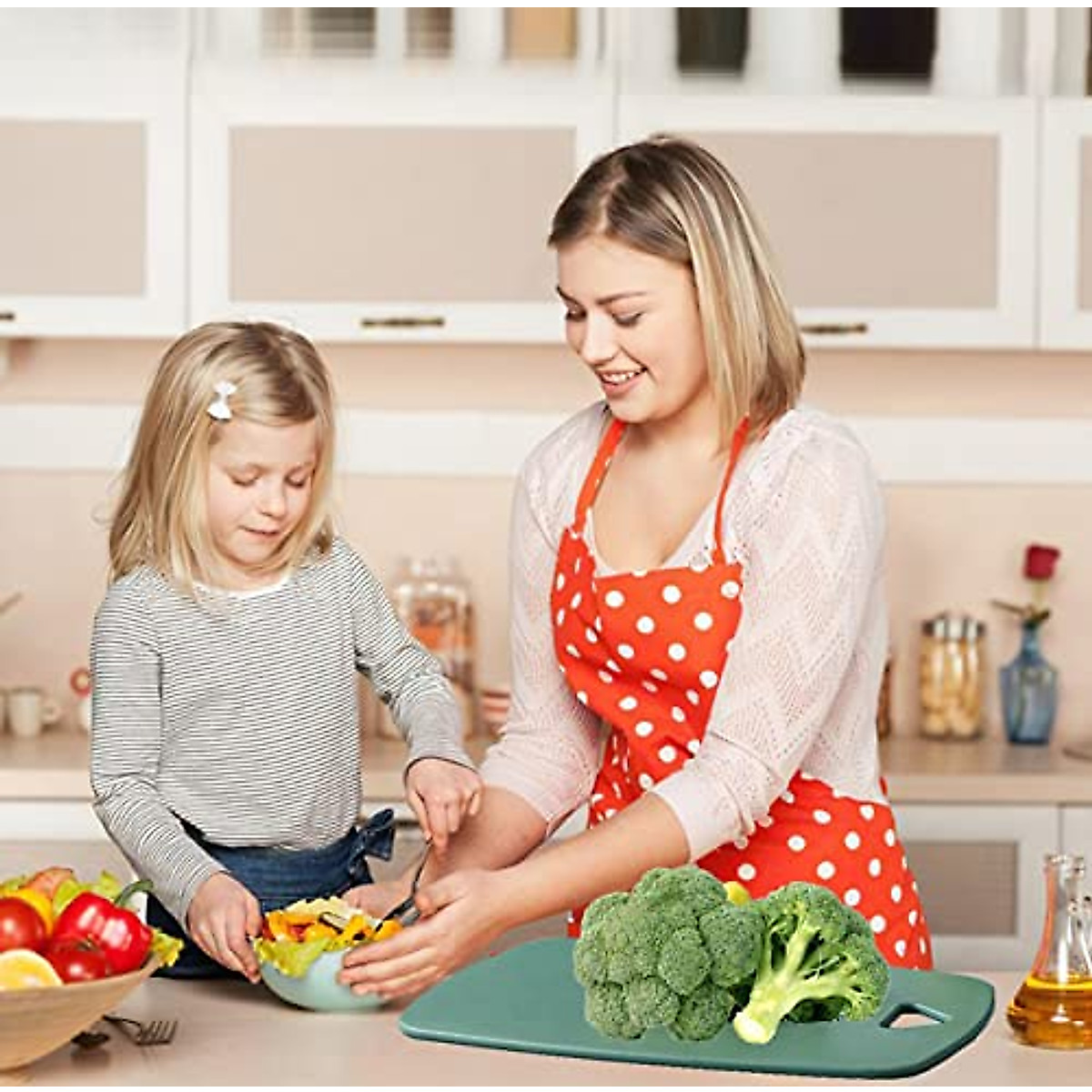 Cutting Boards for Kitchen,Plastic Cutting Board Set of 3, Thick Chopping Boards for Meat, Veggies, Fruits, with Easy Grip Handle,Dishwasher Safe (Green, 3Pcs)