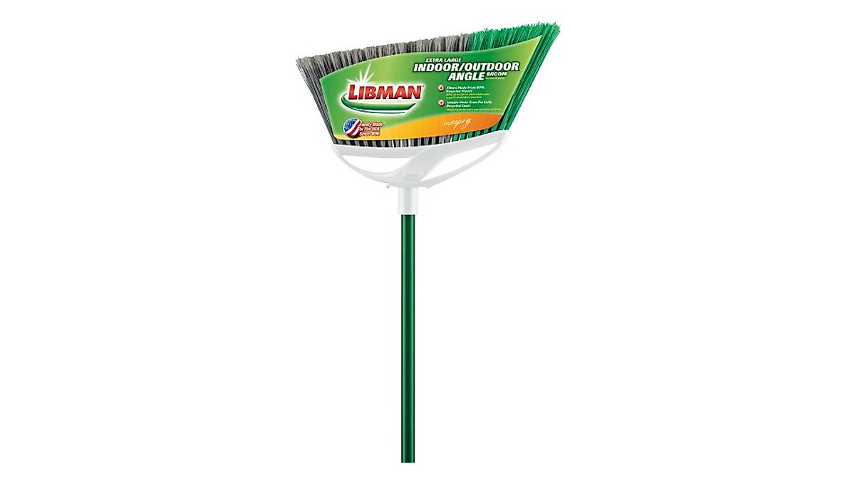 Libman Extra Large Angle Broom – Clean Effortlessly