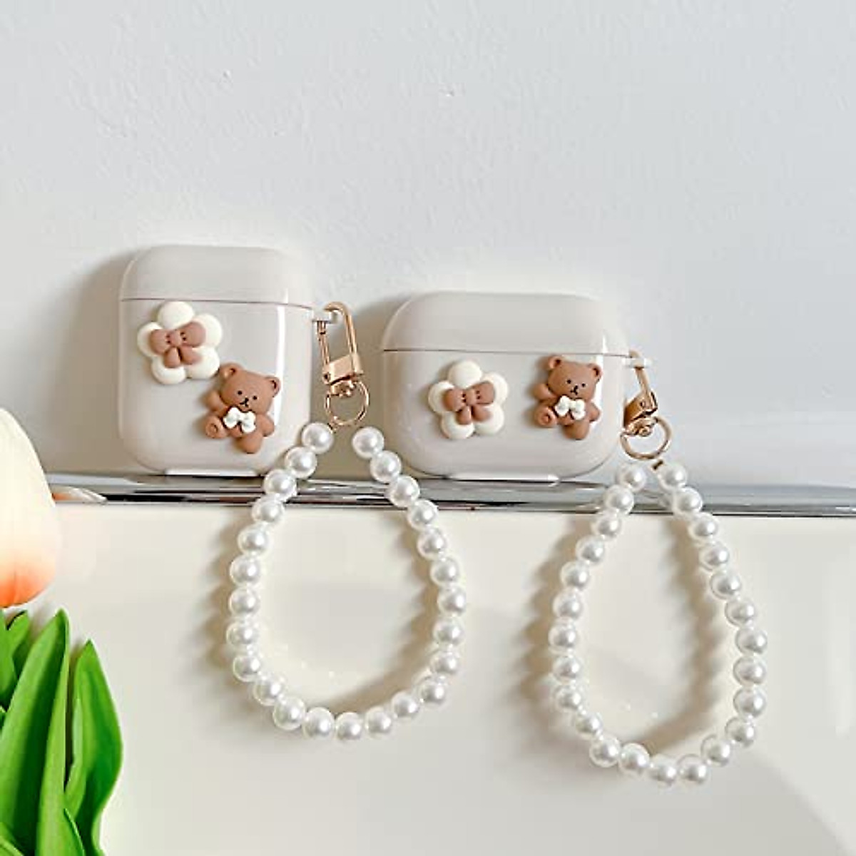 Compatible with AirPod Pro Case Cute Kawaii Airpods Pro Case Cute Airpod Pro Cases Cover Silicone Airpods Pros Case Bear Design with Pearl Keychain for Girls Women(AirPods Pro Case)