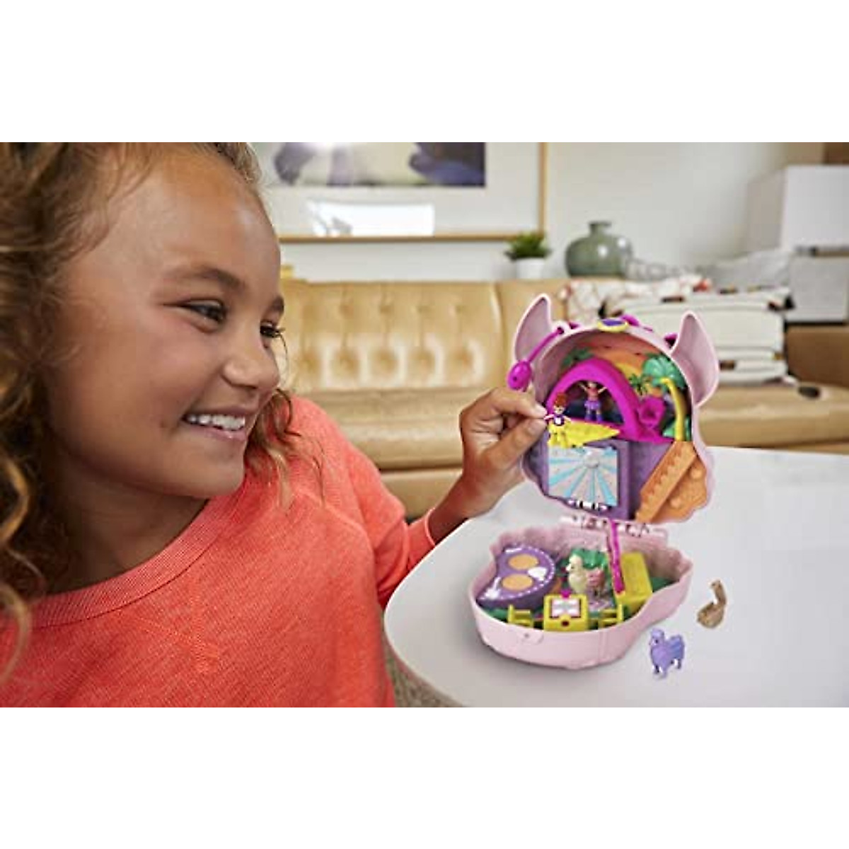 Polly Pocket Playset, Travel Toy with 2 Micro Dolls, Toy Boat & Surprise Accessories, Pocket World Owlnite Campsite Compact