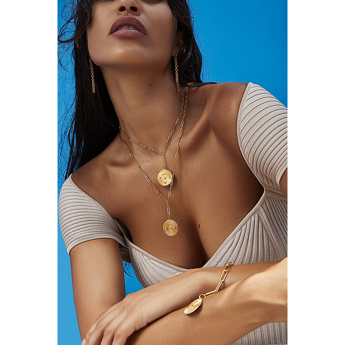 Oak & Luna - Personalized Tyra Medallion Collection with Diamond Option - Designer Gift for Her, Women, Wife - Luxury Jewelry for Mother's Day, Christmas, Anniversary (Initial Medallion - Gold Vermeil, With Diamond)