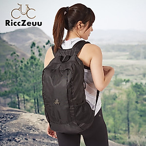 RiccZeuu Packable Backpack Hiking Daypack for Travel Camping Outdoor,Water Resistant Lightweight,30L,purple