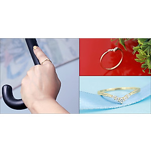 Dazzlingrock Collection 0.13 Carat (ctw) Round White Diamond Five Stone V Shaped Chevron Wedding Stackable Band | 10K Yellow Gold, Size 7.5