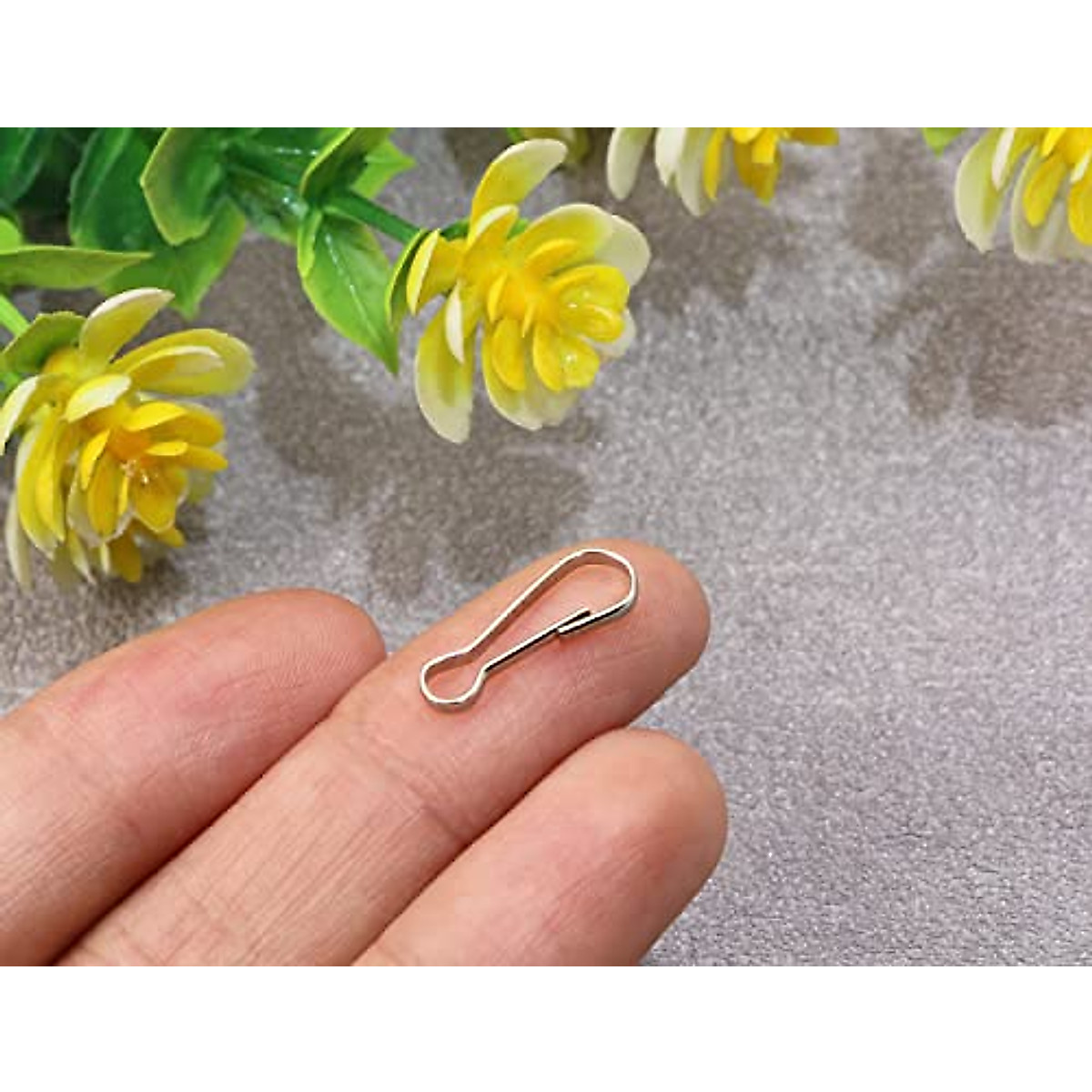Mini Skater 0.63Inch Mini Metal Spring Hooks, Tiny Stainless Steel Lanyards Snap Clip Hooks, Keyring Accessory for Purse,Curtains,Jewelry Ring Craft and ID Card Key Chain Clip Parts(Silver, 200Pcs)