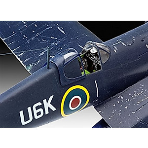 Revell 03917, Vought F4U-1B Corsair Royal Navy, 1: 72 Scale Plastic Model