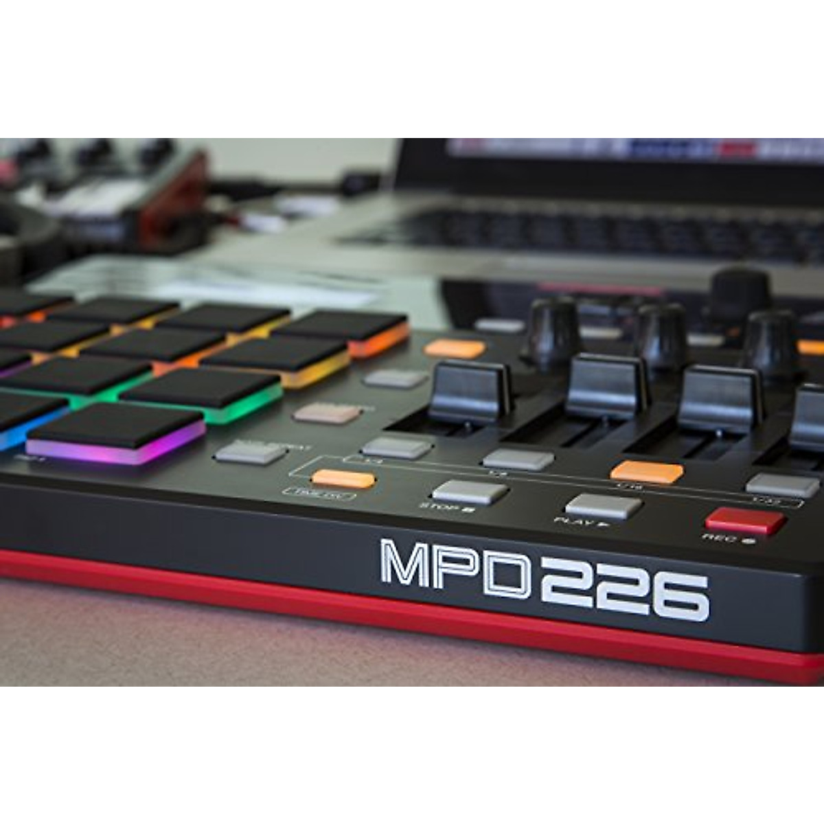 AKAI Professional MPD226 - USB MIDI Controller with 16 RGB MPC Drum Pads, Fully-Assignable Production-Ready Controls, and Production Software Package