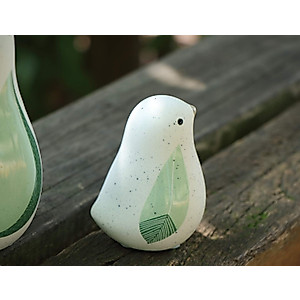 Unique Sitting Birds Figurines with Green Leaf Wings , Animal Statues, Home Garden Décor Tabletop Ornament A (Set of 2)