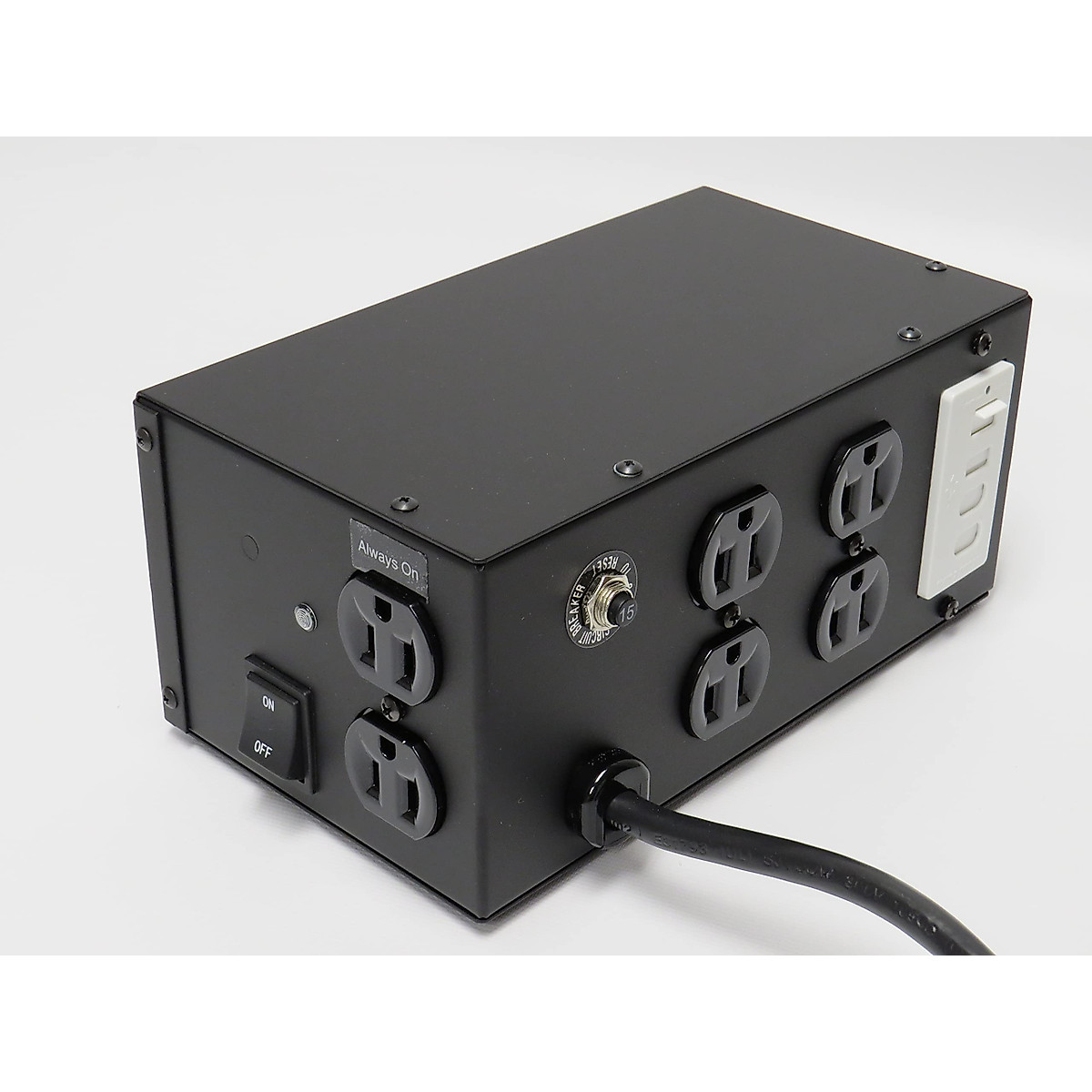 ZeroSurge 6R15W-4USB - 6 Outlet Plug-in Surge Protector and 4 Port USB Charger Version 2