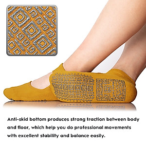 unenow Non Slip Grip Yoga Socks for Women with Cushion for Pilates, Barre, Home