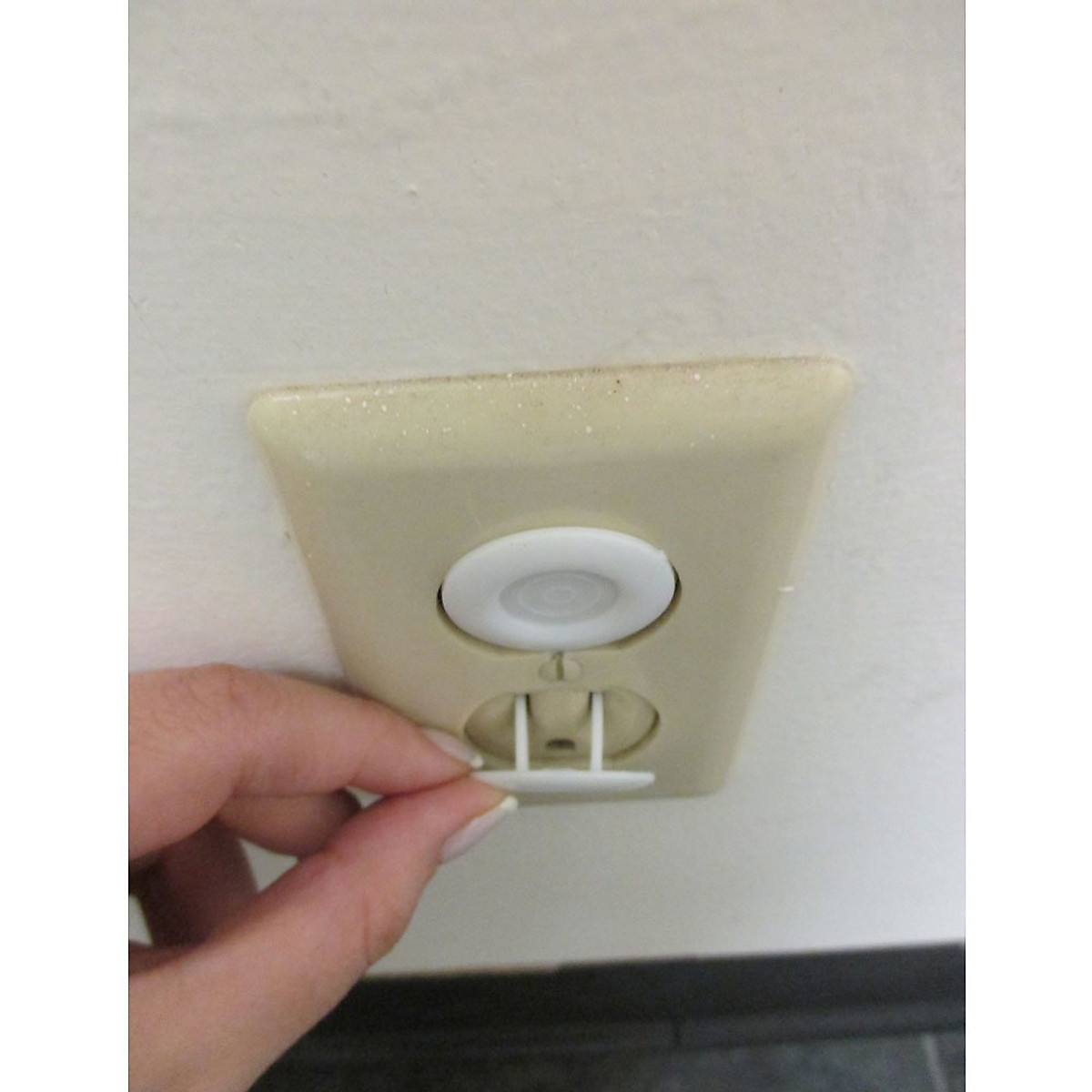 Electrical Outlet Child-Proof Safety Covers