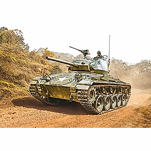 Italeri 6587 M-24 Chaffe Korean War, 1:35 Scale Plastic Model Kit, Plastic Model Assembly, Model Making, Military Vehicles, Green