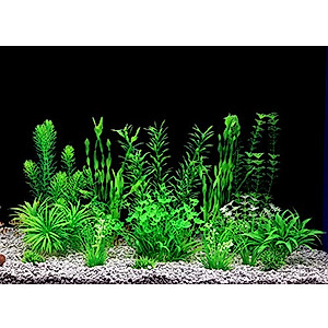 MyLifeUNIT Aquarium Plants, 20 Pack Artificial Fish Tank Plants for Aquarium Decorations (Green)