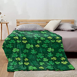 Clovers Throw Blanket,Flannel Fleece Blanket,Soft Cozy Fuzzy Comfy Warm Cute Lightweight Blanket for Women Adult Girl,Kid,Baby-St. Patrick Gift-Green Microfiber Blanket for Couch,Bed,Sofa - 60" x 50"