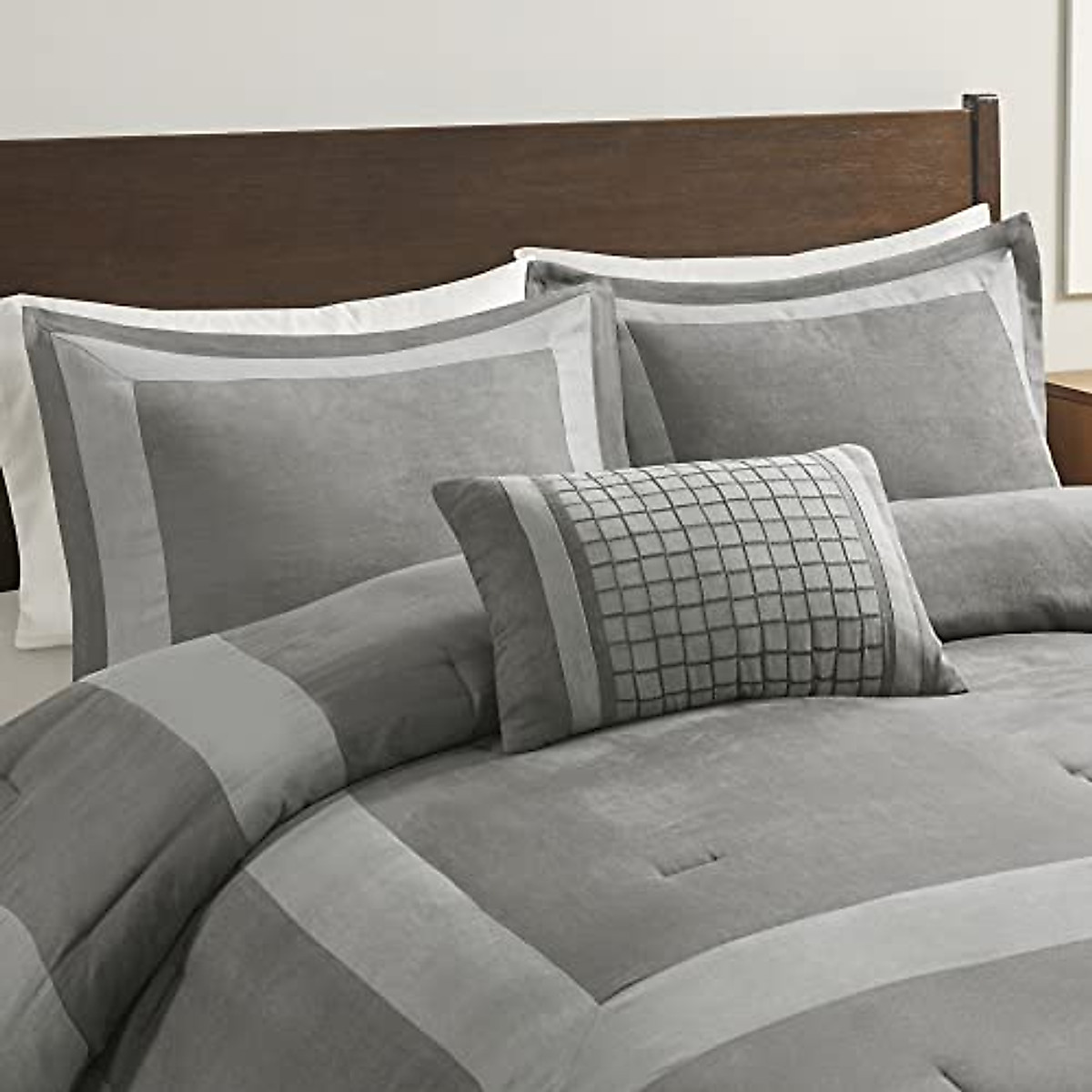 Madison Park Darcey Cozy Comforter Set, Faux Suede, Deluxe Hotel Styling All Season Down Alternative Bedding Matching Shams, Decorative Pillow, Full/Queen(90 in x 90 in), Border Grey 4 Piece