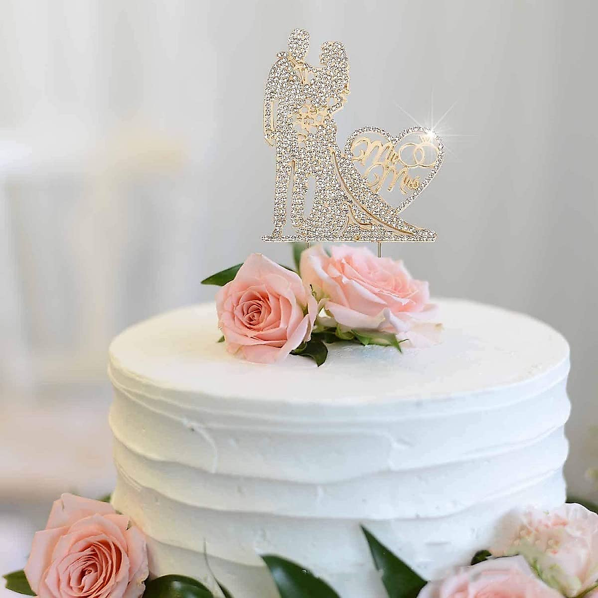 KIPETTO Mr and Mrs Wedding Cake Topper Sparkly Crystal Alloy Rhinestone Bride and Groom Love Heart Couple Cake Topper for Wedding Anniversary Proposal Engagement Party (Type A)