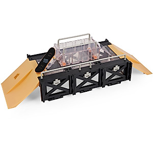 Tech Deck, Play and Display Transforming Ramp Set and Carrying Case with Exclusive Fingerboard, Kids Toy for Ages 6 and up