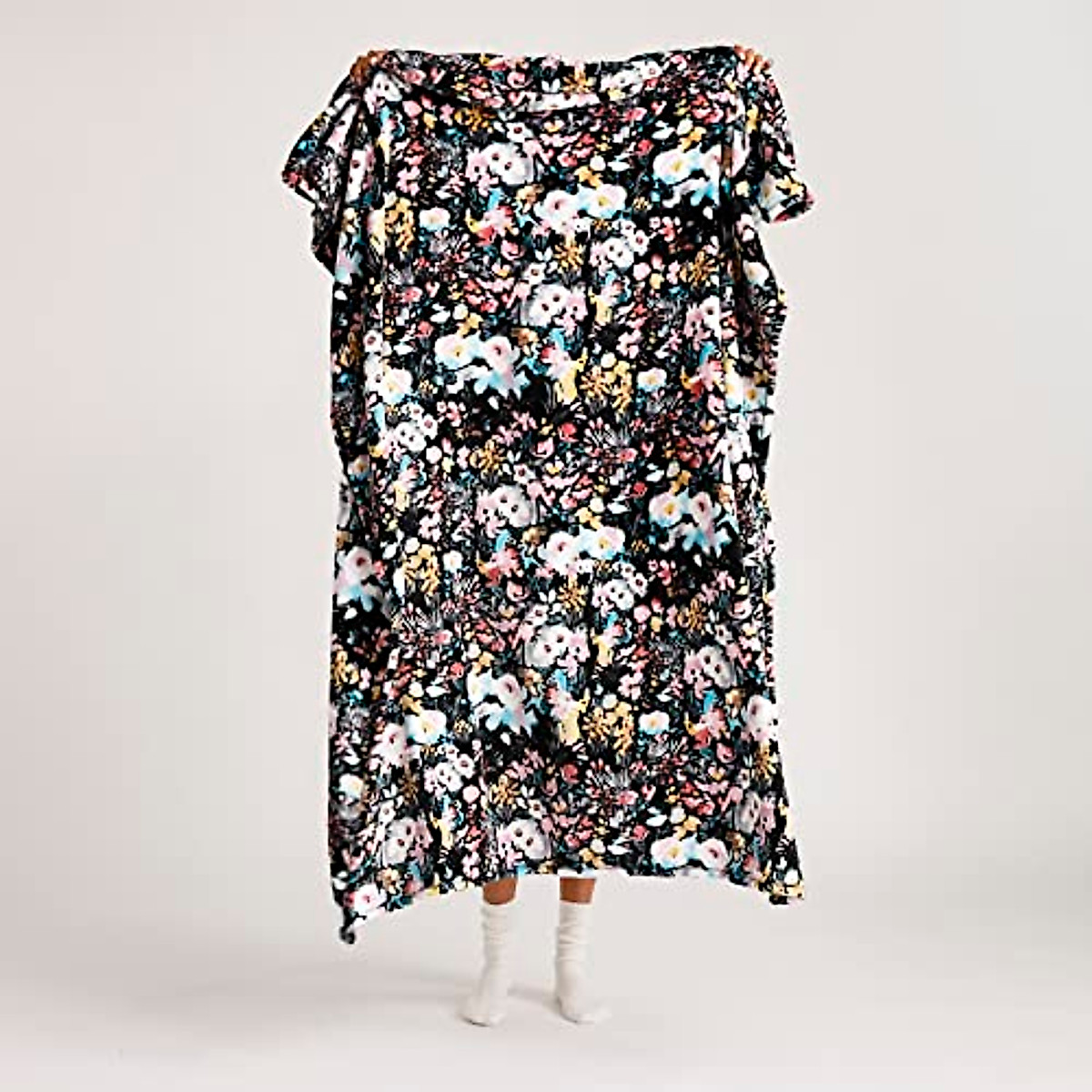 Vera Bradley Women's Fleece Plush Throw Blanket, Artist's Garden, 80 X 50