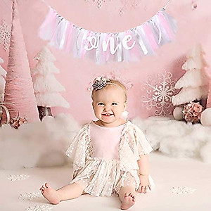 Winter Alderland Snow High Chair Tutu - 1st Birthday high Chair Banner, Smash Cake Photo Props, Winter Wonderland Snowflake Design ONE, 1st Birthday Photo Background. (Snowflake)