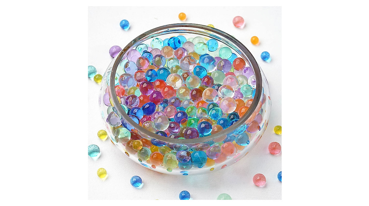 Big Round Red Water Beads for Decor - Enhance Your Centerpieces