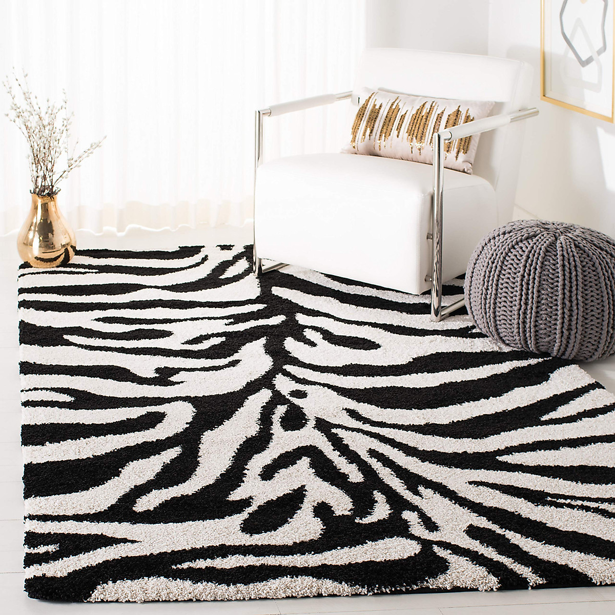 SAFAVIEH Florida Shag Collection Area Rug - 5'3" x 7'6", Ivory & Black, Zebra Print Design, Non-Shedding & Easy Care, 1.2-inch Thick Ideal for High Traffic Areas in Living Room, Bedroom (SG452-1290)