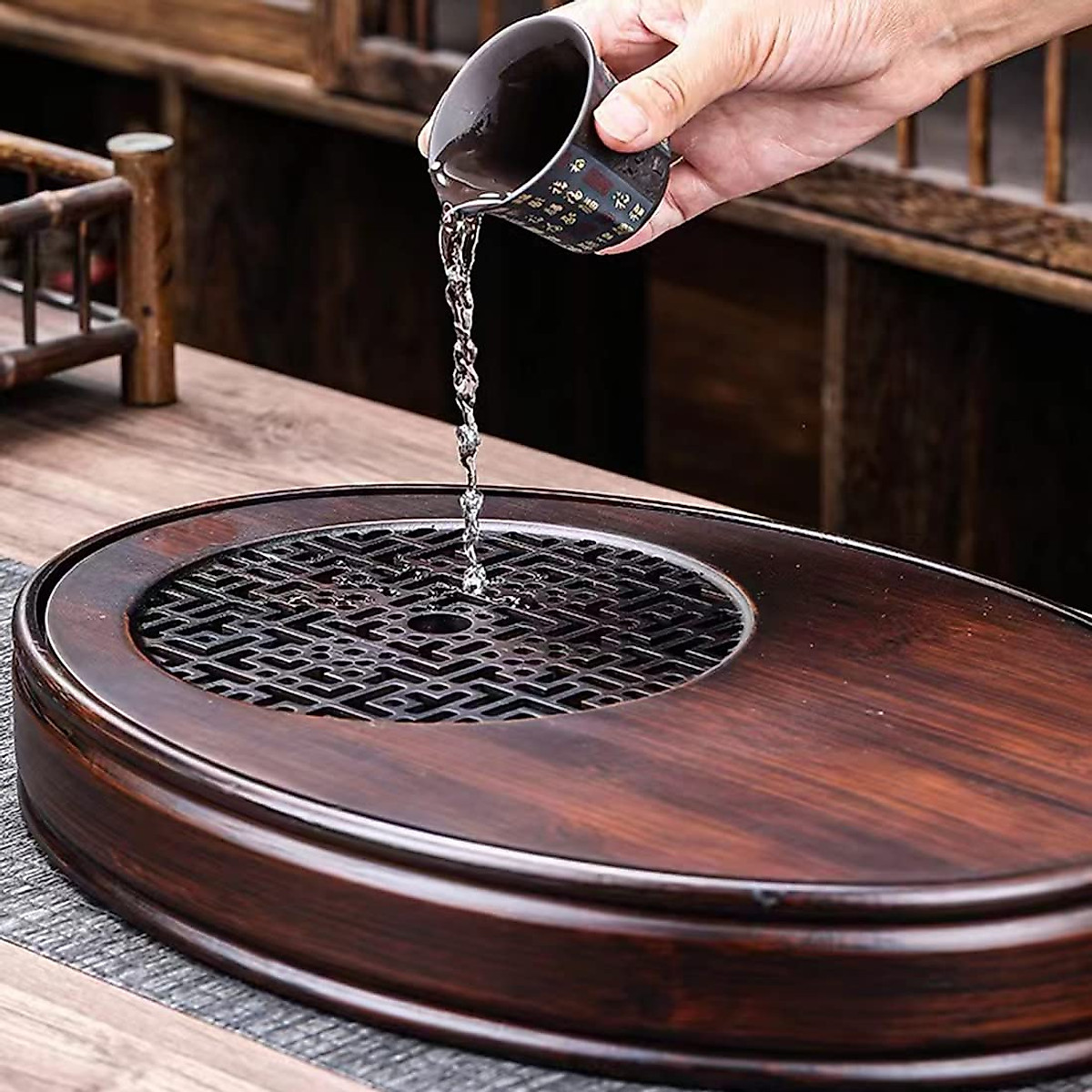 Oval Chinese Kungfu Bamboo Tea Tray Table Box with Water Storage for Gongfu Tea Set (Large)