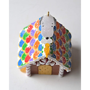Hallmark Keepsake Ornament: Home Sweet Home (The Peanuts Gang), 2008