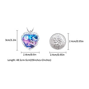 Wolf Heart Shape Necklace, Stainless Steel Howling Wolf Pendant Necklace, Jewelry Gifts for Boys Girls Men and Women (Heart-shape)