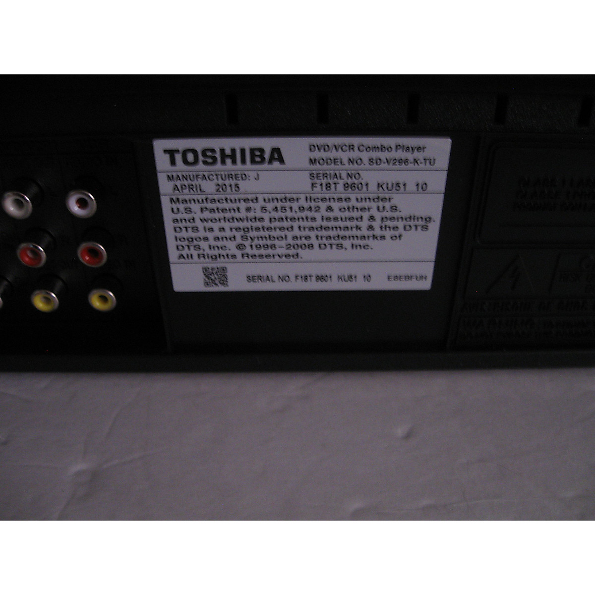 Toshiba SD-V296 DVD Player/VCR Combo, Progressive Scan Dolby Digital Remote Control, Black