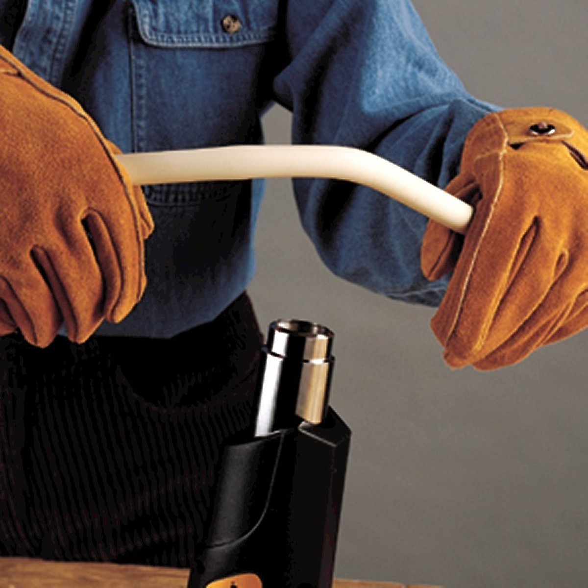 Wagner Spraytech 0503008 HT1000 Heat Gun, 2 Temp Settings 750ᵒF & 1000ᵒF, Great for Soften paint, Caulking, Adhesive, Putty Removal, Shrink Wrap, Bend Plastic Pipes, Loosen Rusted Nuts or Bolts