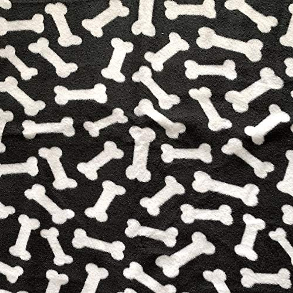 Dog Bones Anti-Pill No-Sew Throw Fleece Fabric Kit (50x60)