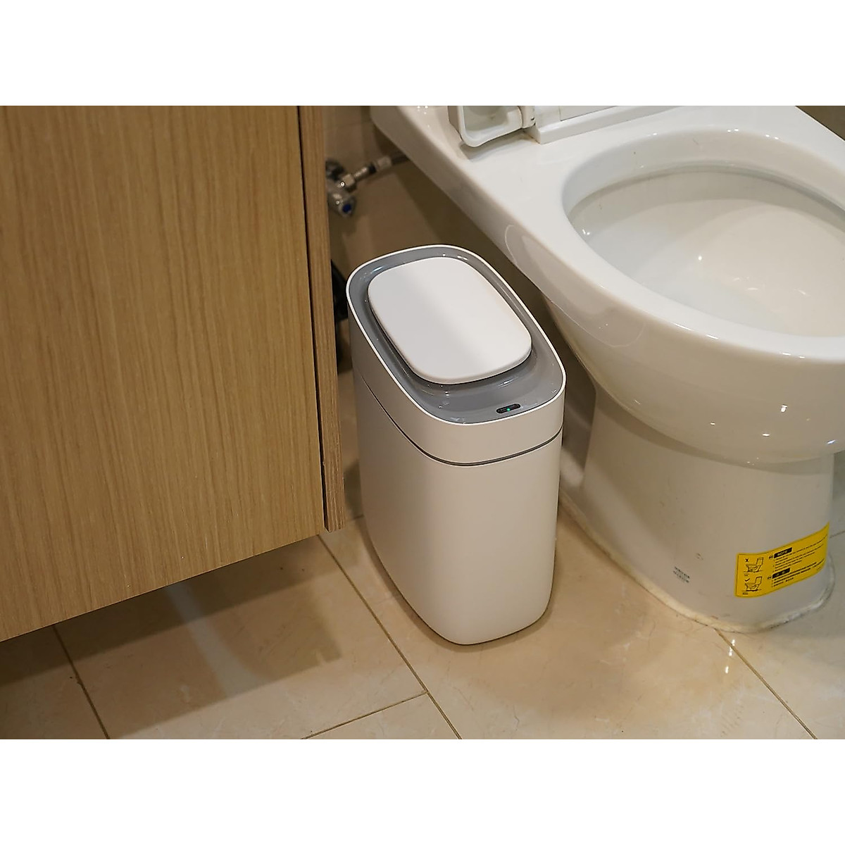 Coeusy Bathroom Trash Can,Motion Sensor Trash Can Automatic Touchless,Smart Bathroom Garbage Can with a Lid,Auto-Adsorption Slim Small Waste Basket for Bedroom,Office,3 Gallon White