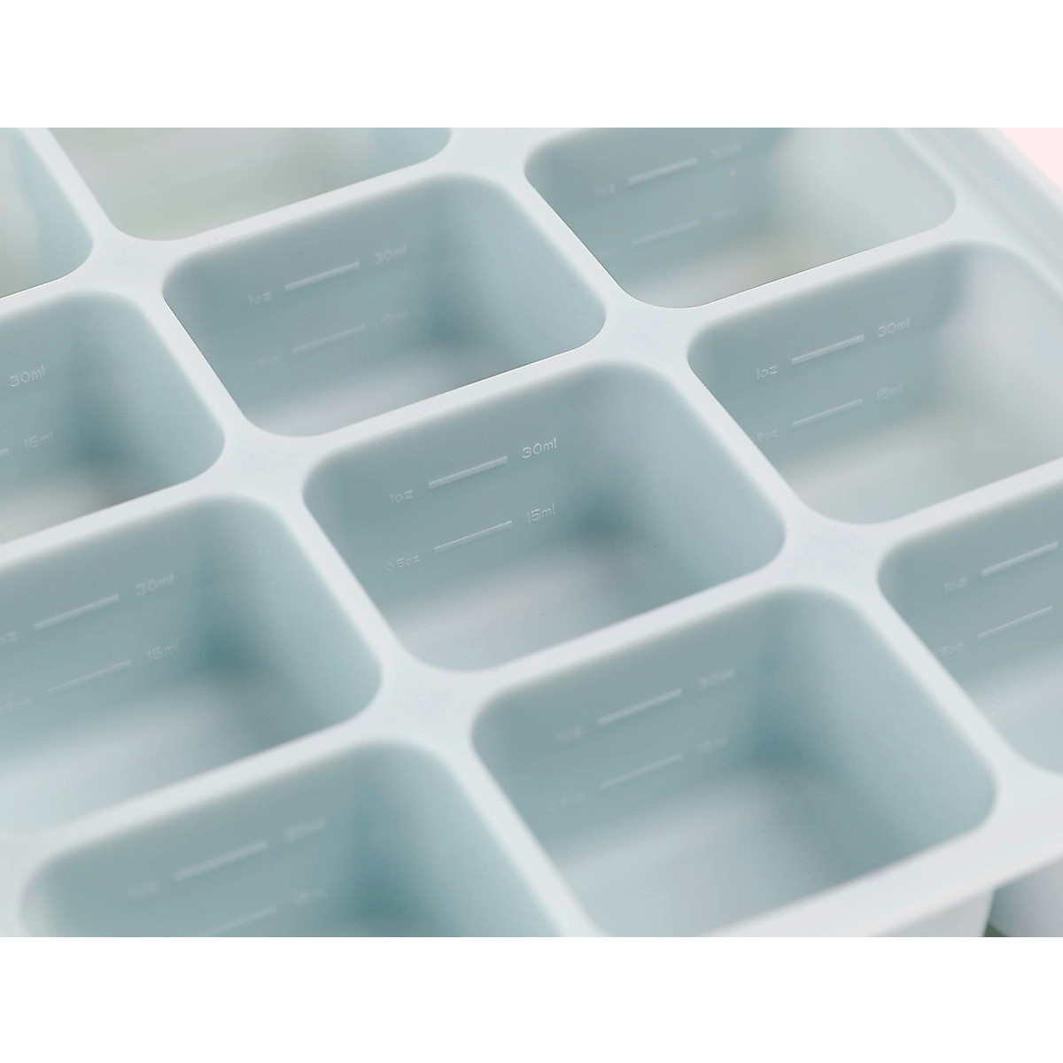 PETINUBE Silicone Freezer Tray, Baby Food Storage Cubes with Clip-On Lid, Freeze Baby Food, Soups, Purees, Ice, Easy and Safe Design, Made in Korea (12, Ocean Blue)