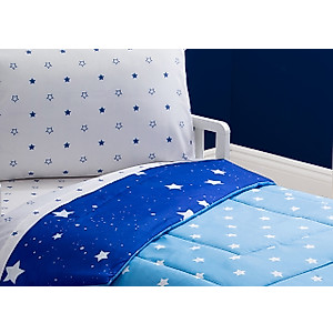 Delta Children 4 Piece Toddler Bedding Set for Boys - Reversible 2-in-1 Comforter - Includes Fitted Comforter to Keep Little Ones Snug, Bottom Sheet, Top Sheet, Pillow Case - Blue Stars