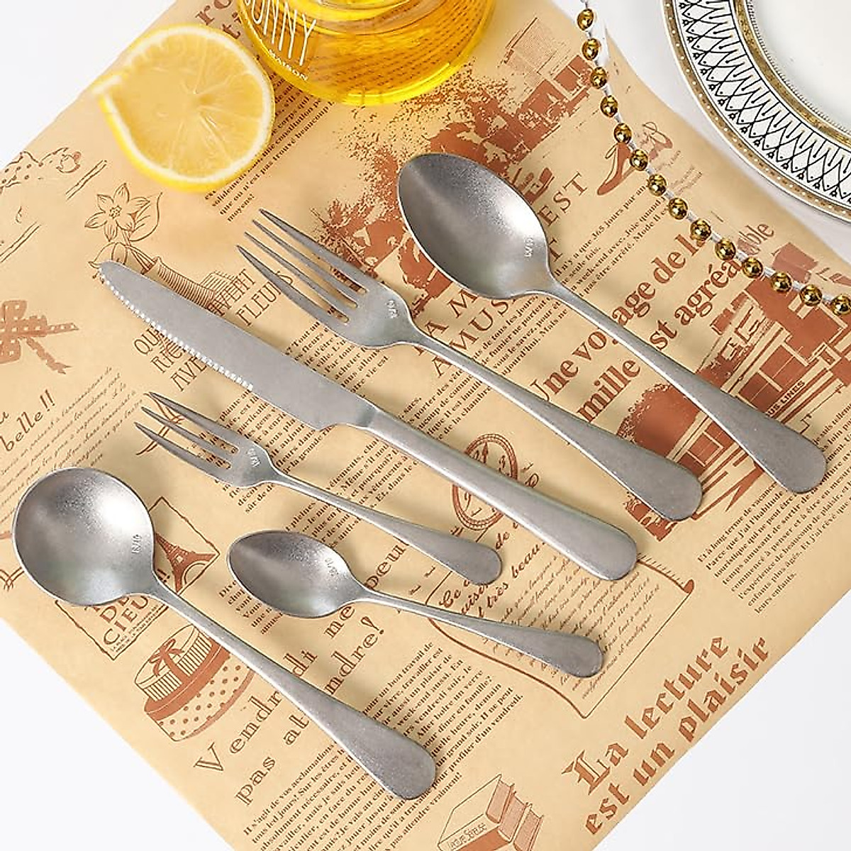 Utensil Sets for Kitchen 24 Pieces Silverware Set for 4 kitchen Utensils Set Utensils Flatware Stainless Steel Mirror Effect Formal Occasions Best Gift Combo Family Gatherings Silvery Z1