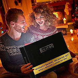 Whiskey Decanter Barrel Gift Set - Liquor Dispenser Whiskey Gifts for Men - Ship in a Bottle Whiskey Decanter Set - 4 Whiskey Glasses for Men - 1000ml Whiskey Barrel Bourbon Gifts for Men - Bezrat