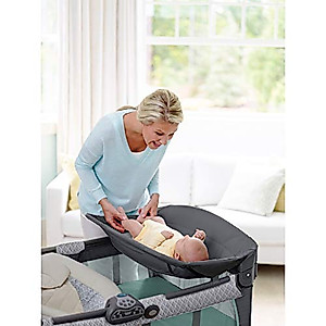 Graco Pack 'n Play Newborn Seat DLX Playard, Manor