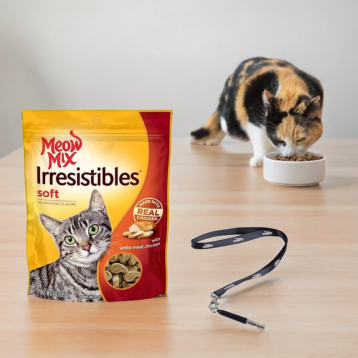 moofin Soft Cat Treats, Savory Chicken Flavor, 3 oz - Bundle SS Pet Training Whistle, Ideal for Positive Reinforcement Training, Delicious Snacks for Felines [Pack of 3]